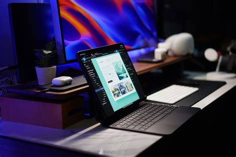 For The First Time The New Ipad Pro Feels Like A True Laptop