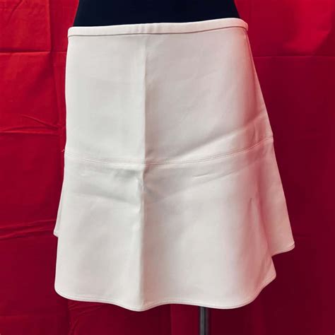 Witchery Womens Size 10 Flip Mini Skirt Matt White