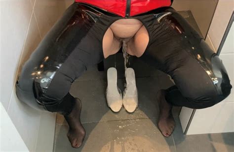 Clear High Heel Mules Pissing 31 Pics Xhamster