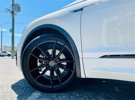 Volkswagen Tiguan White Koya Sf11
