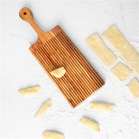 Gnocci Board Handmade From Olive Wood Artisraw