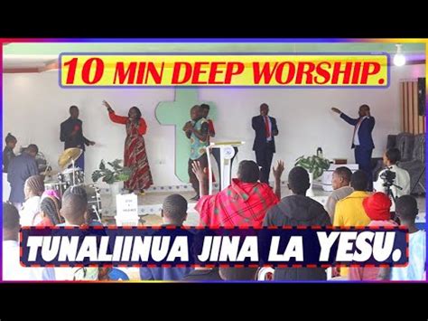 Tunaliinua Jina La Yesu Jina Hilo Lenye Maamlaka 10 Min Deep