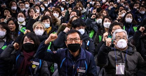 100만 민주노총 정기대대 “4월 총선서 적폐 및 개혁 역주행 심판” 민중의소리