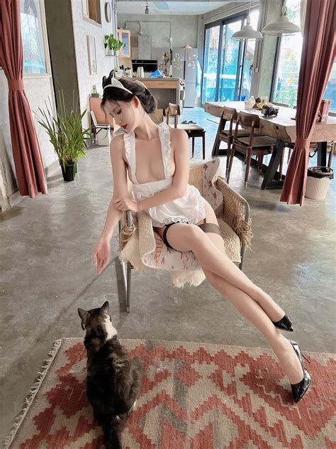 아르주나 아르주나의 하녀 V PH