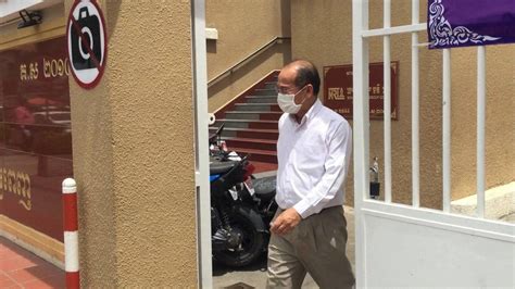 ចៅក្រម សាលាដំបូង រាជធានី ភ្នំពេញ៖ បើកសវនាការ ជំនុំជម្រះ លើបុរស ម្នាក់ ពាក់ព័ន្ធ ករណី លក់ដីខ្យល់