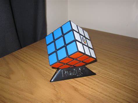 Puzzle Paradox Half Truncated Cube Build