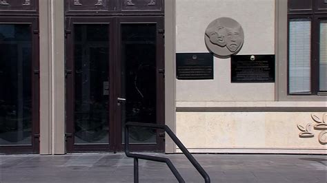 “Спорните” договорци на Токсикологија незаконски добиле плата само со потписот на Бесија Иљази