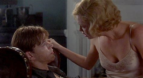 Charlize Theron Desnuda En La Leyenda De Bagger Vance