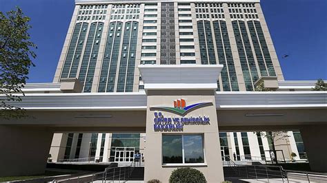 Bakanlık Çınarcık Ve Koru Belediyelerine 4 Milyon 11 Bin Lira Ceza Verdi