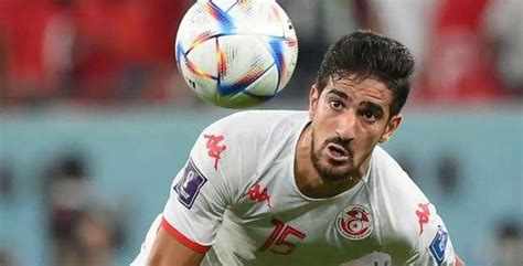 الوطن سبورت قرار تونسي يبعد محمد بن رمضان عن الأهلي قبل كأس العالم