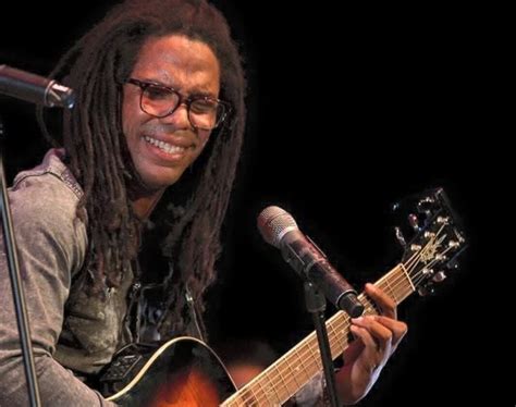 Raúl Torres Regresó Con Nueva Canción Para Fidel Castro Cuba Noticias 360