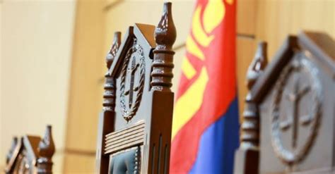 Хууль бусаар газар орны нэр өөрчилсөн Баян Өлгий аймгийн 14 албан тушаалтанд холбогдох хэргийг