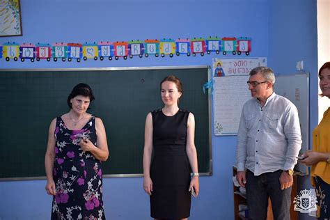 თამარ სანიკიძე ახალი სასწავლო წლისათვის მზადების პროცესს გაეცნო Kvira Ge