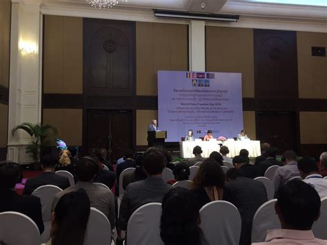 របាយការណ៍ ៖ ស្ត្រី អ្នកសារព័ត៌មាន ប្រឈម ទាំង សម្ពាធ ការងារ និង ការ បៀតបៀន ផ្លូវភេទ