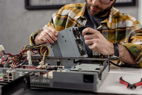 When To Repair Your Computer And When To Replace It Computer Repair Services Computer Repair