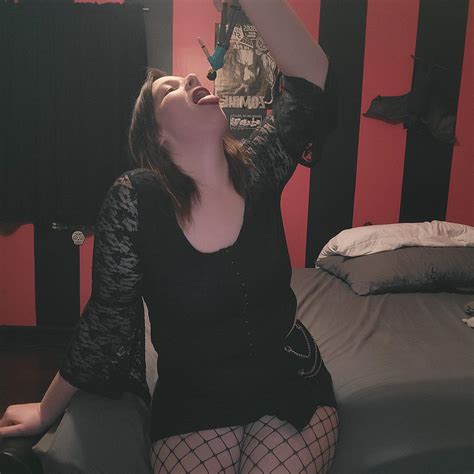621 Best R Vore Giantess Images On Pholder I Will Eat You In One Bite