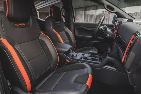 포드코리아 신형 레인저 국내 출시 보다 멋진 얼굴로 돌아왔다