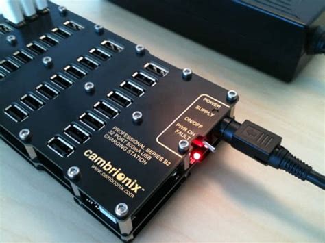 Cambrionix B2 32 Port Usb Charging Station