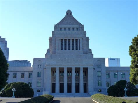 建築を観る — 現在の国会議事堂が完成したのは、 1936年（昭和11年）のことですが、 その計画の始まりは、