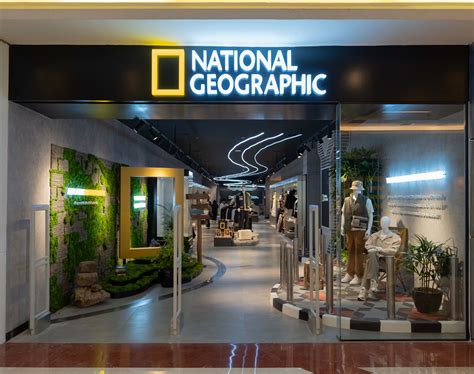 Eksplorasi Dengan Gaya National Geographic Apparel Buka Gerai Pertama