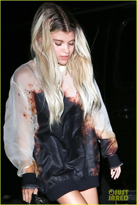 Sofia Richie Helps Celebrate Soccer Player Samir Nasris Birthday Photo 989474 Photo Gallery