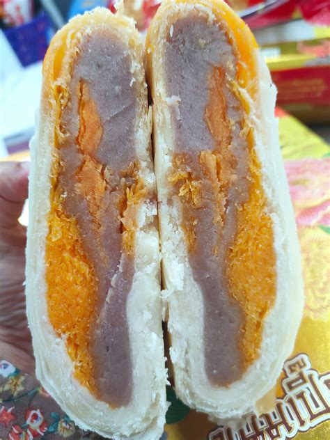 ขนมเปี๊ยะอร่อยซอย8 สาขาบางบัวทอง ขนมเปี๊ยะอร่อยซอย8สาขาบางบัวทอง แป้งบาง ไส้หนา อร่อย ตรงปก 🎁