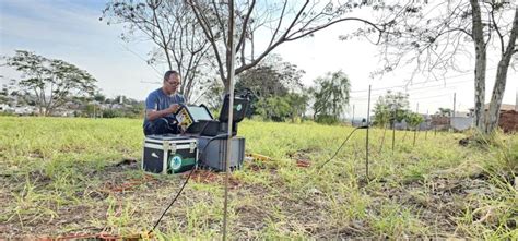 Sweety Li On Linkedin The Resistivity Tomography Ert Method Was Applied To Find Groundwater