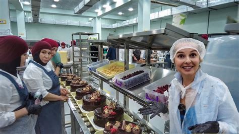 Тысячи тортов в день! Самое крупное кондитерское производство в ...