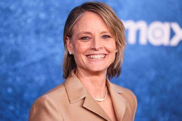 Jodie Foster Chic Et Raffinée Pour Son Come Back Dans « True Detective