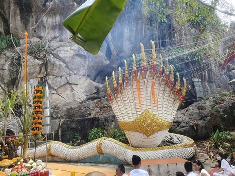 วัดถ้ำดอกบัว วัดถ้ำดอกบัว บ้านผางาม อ หนองหิน จ เลย Facebook