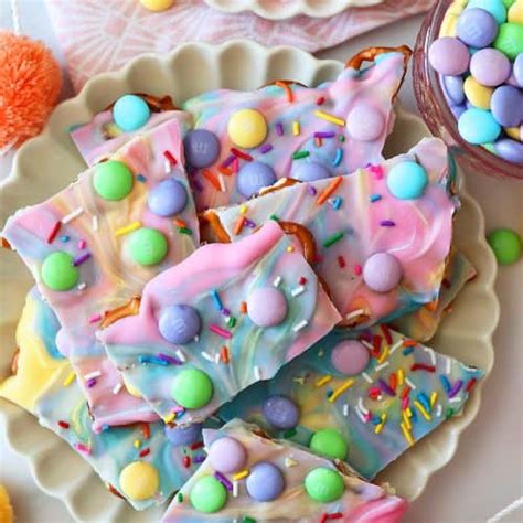 Easy Easter Candy Bark Simply Happenings