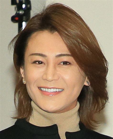 氷川きよしの胸が膨らんでいる？【画像あり】豊胸手術やホルモン注射でない理由はこれ！ にこちゃん