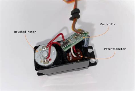 Learn How A Servo Motor Works And How To Control It Using Arduino Software Particles