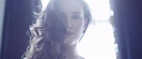 Top To Bottom Scrolller