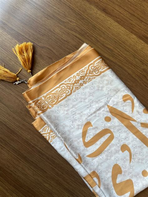 duck unity shawl in honey women s fashion muslimah fashion hijabs on carousell