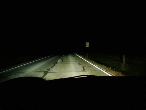 How Far Should Your Headlights Shine While On Low Beam The Best