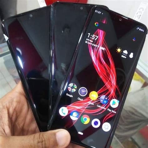 Sharp Aquos R2 Price in Pakistan | Rs. 13,499 | Non PTA Approved