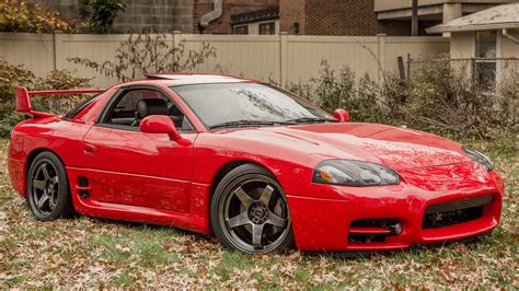 20 Sports Cars From The 90s That Make Absolutely No Sense