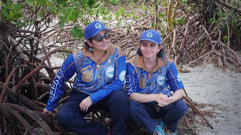 These Indigenous Women Rangers Are Saving The Great Barrier Reef Afar