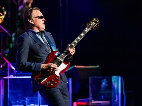 Joe Bonamassa Reveals An Unlikely Boss Distortion Pedal Is His