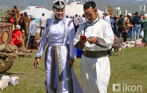 ФОТО Тайж хайрханы бэлд болсон Нүүдэлчин фестивалийн онцлох агшнууд