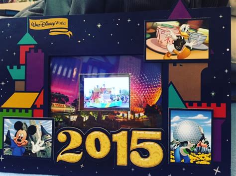 disney photo frame made with raspberry pi piday raspberrypi