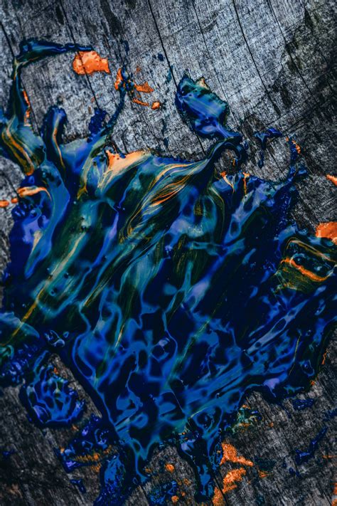 무료 사진 활기찬 진한 파란색 페인트 노란 오렌지 수채화 널빤지 나무