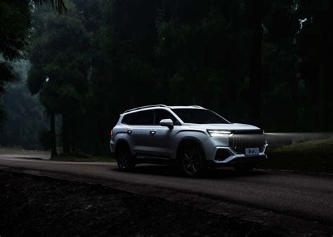 Suv L Veecar