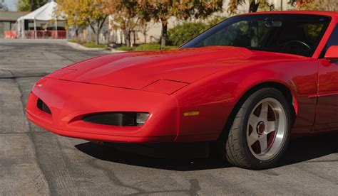 Formula Firehawk The Rare Third Gen Firebird That Brought Back Genuine Muscle Autoevolution