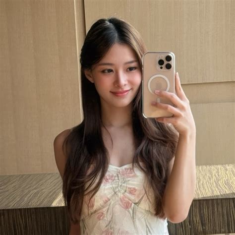 Denise Soong Ee Lyn Wikitubia Fandom