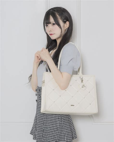 ビジューキルティングトートバッグ Pium