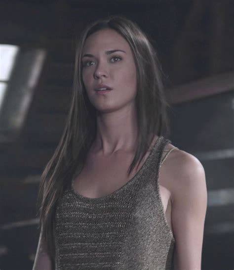 Odette Annable Banshee