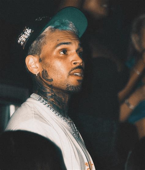 But I Thought Chris Brown Was Canceled 😂 Chris Brown Becomes The First
