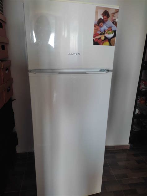 Хладилник с фризьор с Равда • Olx Bg